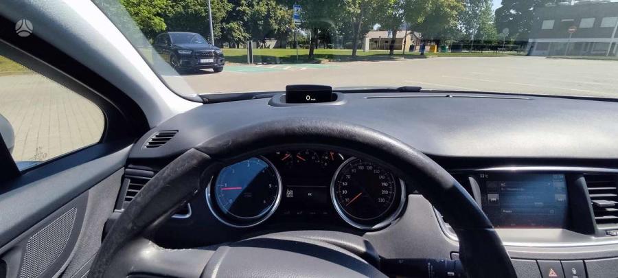 Grey Peugeot 508 2016 in Taurage, with an engine capacity of 2.00 L and mileage of 330 thousand km for 5200 €, photo 14 on AUTOMOTO.COM.LV