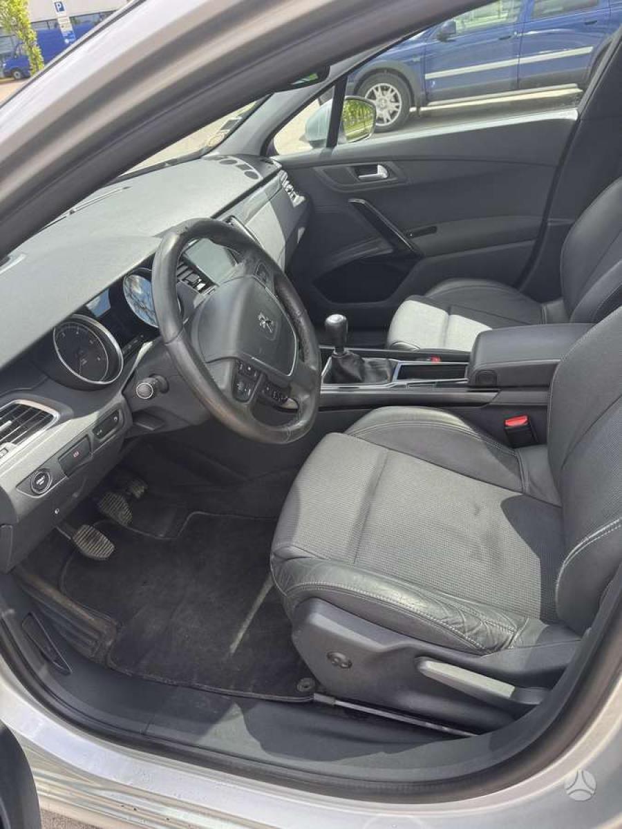Pelēks Peugeot 508 2016 Viļņa, ar dzinēja tilpumu 2.00 L un nobraukumu 285 tūkst. km par 4850 €, foto 14 vietnē AUTOMOTO.COM.LV