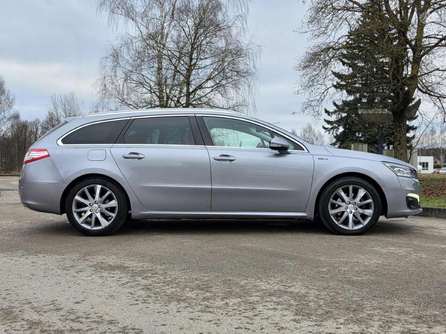 Grey Peugeot 508 2017 in Taurage, with an engine capacity of 2.00 L and mileage of 309 thousand km for 6500 €, photo 4 on AUTOMOTO.COM.LV