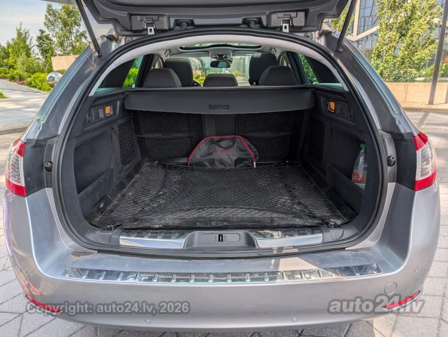 Grey Peugeot 508 2017 in Tallinn, with an engine capacity of 1.60 L and mileage of 85 thousand km for 13900 €, photo 13 on AUTOMOTO.COM.LV