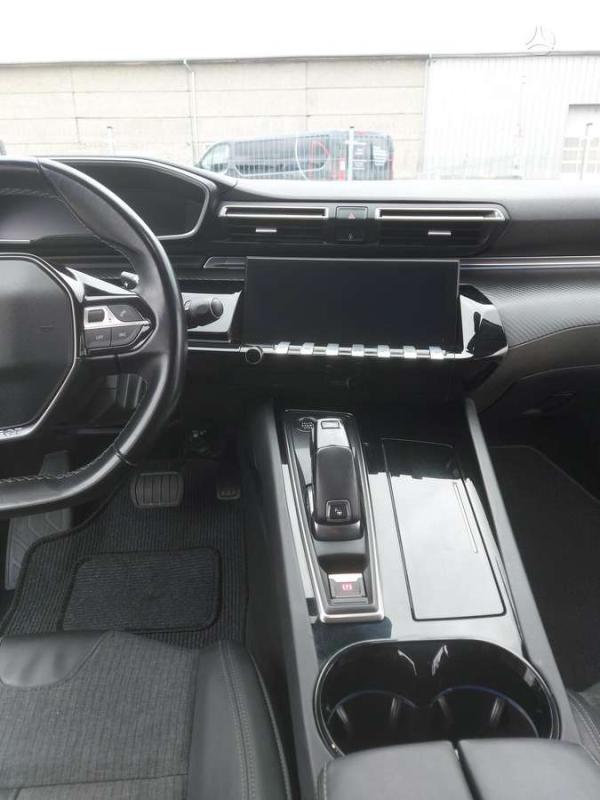 Grey Peugeot 508 2019 in Taurage, with an engine capacity of 2.00 L and mileage of 250 thousand km for 10700 €, photo 7 on AUTOMOTO.COM.LV
