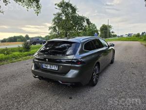 Grey Peugeot 508 2019 in Riga, with an engine capacity of 1.50 L and mileage of 158 thousand km for 14600 €, photo 3 on AUTOMOTO.COM.LV