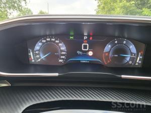 Grey Peugeot 508 2019 in Riga, with an engine capacity of 1.50 L and mileage of 158 thousand km for 14600 €, photo 9 on AUTOMOTO.COM.LV