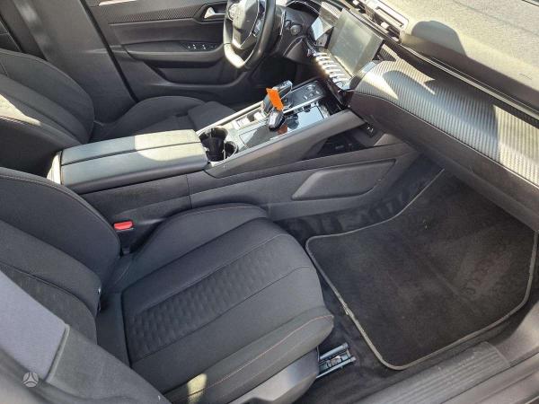 Grey Peugeot 508 2020 in Taurage, with an engine capacity of 1.50 L and mileage of 236 thousand km for 10300 €, photo 10 on AUTOMOTO.COM.LV