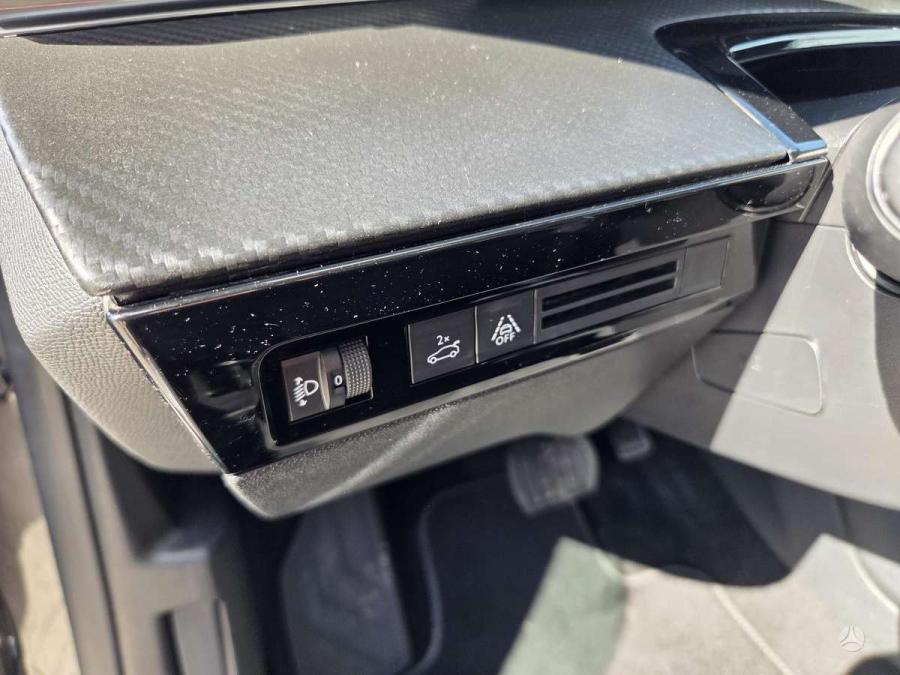 Grey Peugeot 508 2020 in Taurage, with an engine capacity of 1.50 L and mileage of 236 thousand km for 10300 €, photo 16 on AUTOMOTO.COM.LV