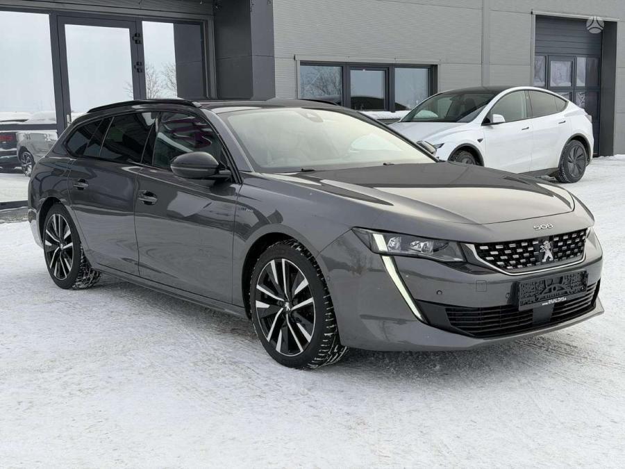 Grey Peugeot 508 2021 in Siauliai, with an engine capacity of 1.60 L and mileage of 89 thousand km for 20700 €, photo 2 on AUTOMOTO.COM.LV