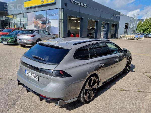 Grey Peugeot 508 2021 in Riga, with an engine capacity of 1.60 L and mileage of 108 thousand km for 21700 €, photo 3 on AUTOMOTO.COM.LV