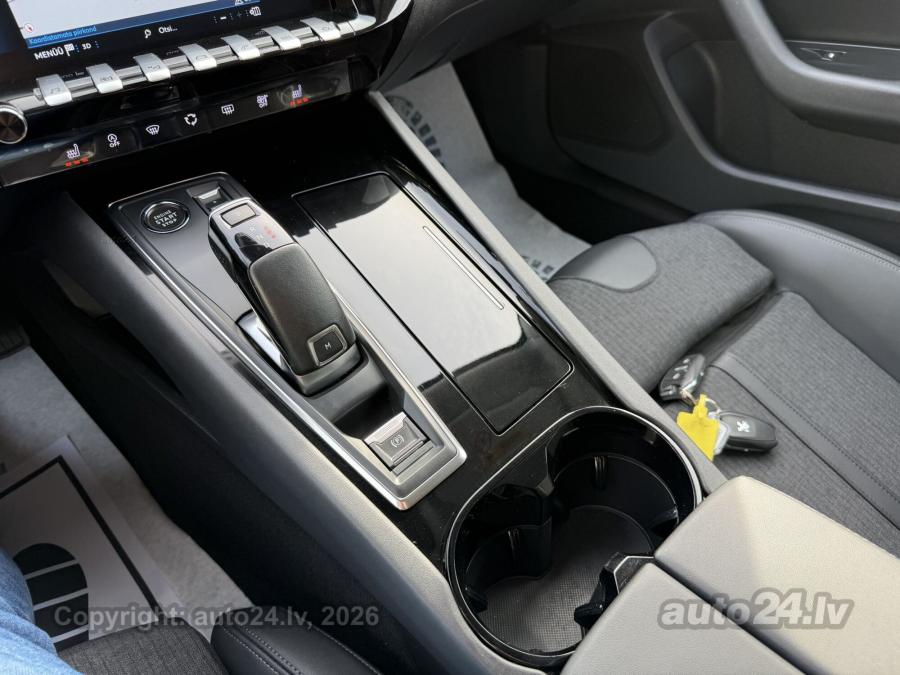 Grey Peugeot 508 2022 in Tartu, with an engine capacity of 1.50 L and mileage of 134 thousand km for 16999 €, photo 24 on AUTOMOTO.COM.LV