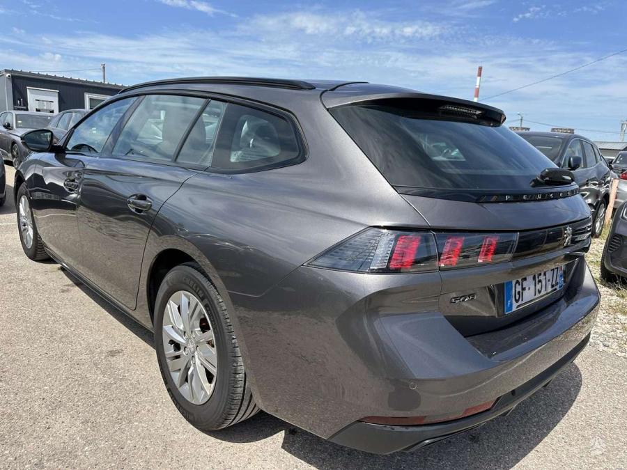 Grey Peugeot 508 2022 in Vilnius, with an engine capacity of 1.50 L and mileage of 186 thousand km for 11252 €, photo 5 on AUTOMOTO.COM.LV