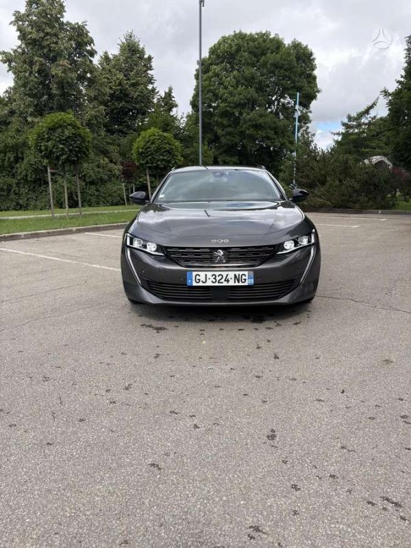 Grey Peugeot 508 2022 in Taurage, with an engine capacity of 1.50 L and mileage of 247 thousand km for 11000 €, photo 4 on AUTOMOTO.COM.LV