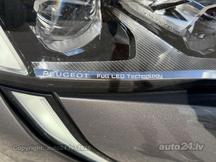 Grey Peugeot 508 2022 in Tartu, with an engine capacity of 1.50 L and mileage of 131 thousand km for 16999 €, photo 26 on AUTOMOTO.COM.LV