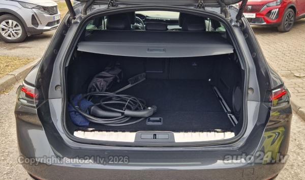 Grey Peugeot 508 2023 in Parnu, with an engine capacity of 1.60 L and mileage of 27 thousand km for 32900 €, photo 9 on AUTOMOTO.COM.LV