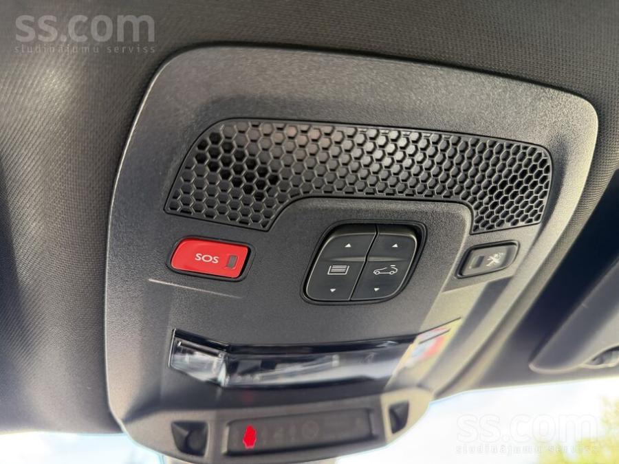 Sarkans Peugeot 508 2019 Tukums, ar dzinēja tilpumu 2.00 L un nobraukumu 117 tūkst. km par 14950 €, foto 13 vietnē AUTOMOTO.COM.LV