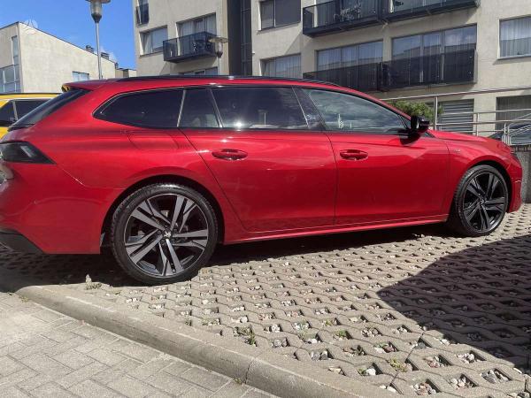 Red Peugeot 508 2021 in Kaunas, with an engine capacity of 1.50 L and mileage of 185 thousand km for 16600 €, photo 4 on AUTOMOTO.COM.LV
