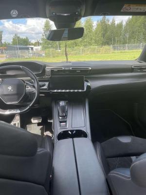 Sarkans Peugeot 508 2021 Kauņa, ar dzinēja tilpumu 1.50 L un nobraukumu 185 tūkst. km par 16600 €, foto 26 vietnē AUTOMOTO.COM.LV