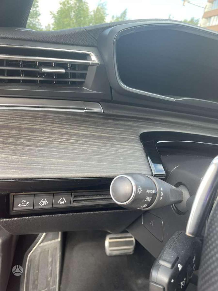 Sarkans Peugeot 508 2021 Kauņa, ar dzinēja tilpumu 1.50 L un nobraukumu 185 tūkst. km par 16600 €, foto 39 vietnē AUTOMOTO.COM.LV