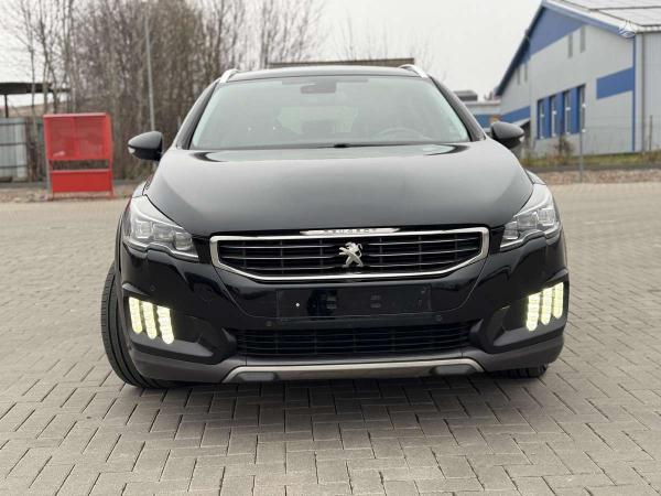 Black Peugeot 508 RXH 2014 in Taurage, with an engine capacity of 2.00 L and mileage of 265 thousand km for 5999 €, photo 2 on AUTOMOTO.COM.LV