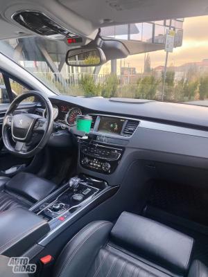 Black Peugeot 508 RXH 2014 in Vilnius, with an engine capacity of 2.00 L and mileage of 270 thousand km for 4200 €, photo 7 on AUTOMOTO.COM.LV