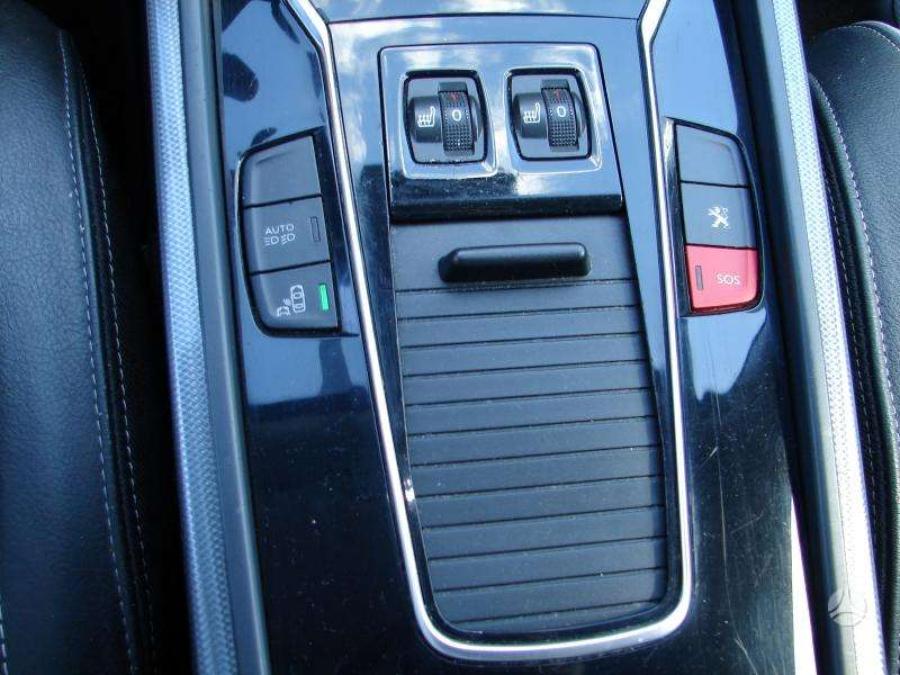 Black Peugeot 508 RXH 2014 in Panevezys, with an engine capacity of 2.00 L and mileage of 285 thousand km for 7500 €, photo 10 on AUTOMOTO.COM.LV
