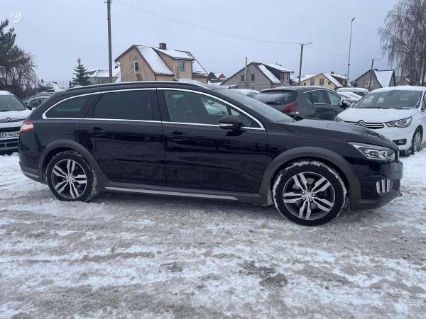 Melns Peugeot 508 RXH 2015 Tauragė, ar dzinēja tilpumu 2.00 L un nobraukumu 269 tūkst. km par 7300 €, foto 4 vietnē AUTOMOTO.COM.LV
