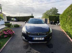 Black Peugeot 508 RXH 2016 in Taurage, with an engine capacity of 2.00 L and mileage of 239 thousand km for 5500 €, photo  on AUTOMOTO.COM.LV