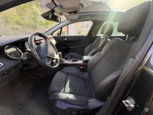 Black Peugeot 508 RXH 2016 in Taurage, with an engine capacity of 2.00 L and mileage of 239 thousand km for 5500 €, photo 8 on AUTOMOTO.COM.LV