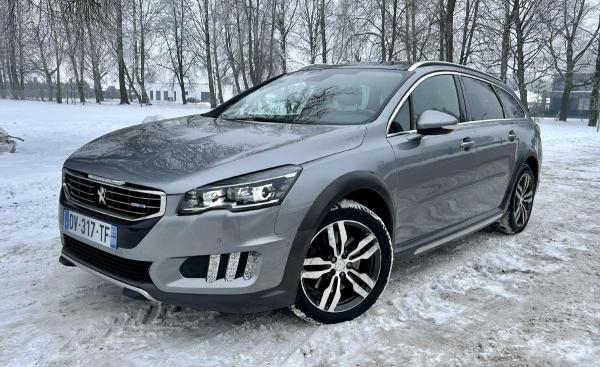 Grey Peugeot 508 RXH 2015 in Taurage, with an engine capacity of 2.00 L and mileage of 217 thousand km for 7500 €, photo 1 on AUTOMOTO.COM.LV