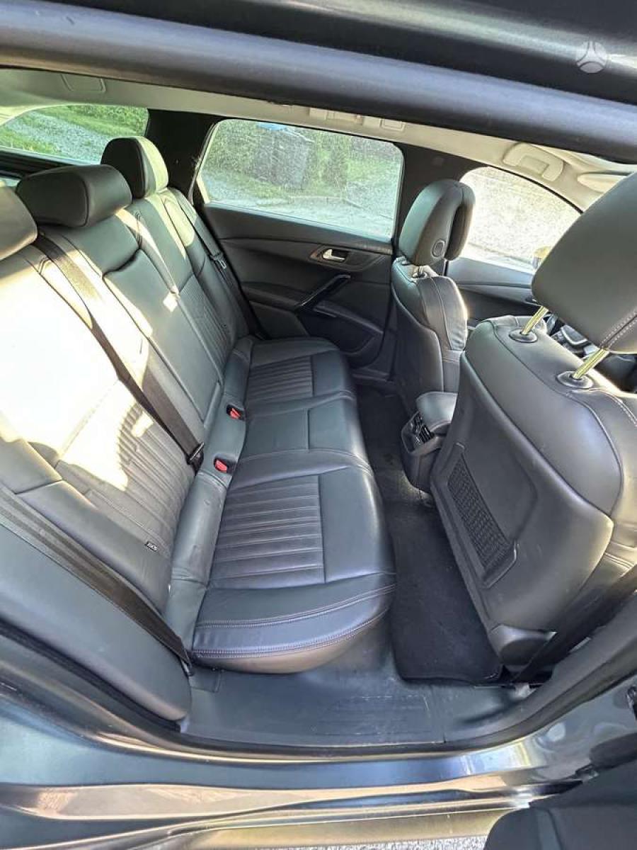 Grey Peugeot 508 RXH 2012 in Vilnius, with an engine capacity of 0.00 L and mileage of 287 thousand km for 6200 €, photo 15 on AUTOMOTO.COM.LV