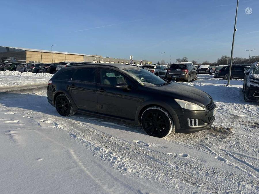 Pelēks Peugeot 508 RXH 2013 Tauragė, ar dzinēja tilpumu 2.00 L un nobraukumu 260 tūkst. km par 4600 €, foto 5 vietnē AUTOMOTO.COM.LV