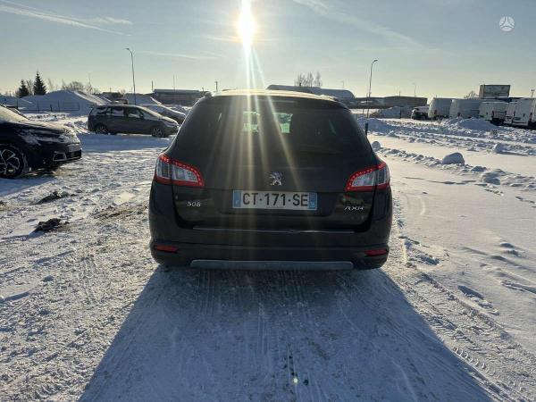 Pelēks Peugeot 508 RXH 2013 Tauragė, ar dzinēja tilpumu 2.00 L un nobraukumu 260 tūkst. km par 4600 €, foto 8 vietnē AUTOMOTO.COM.LV