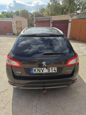 Grey Peugeot 508 RXH 2014 in Kaunas, with an engine capacity of 2.00 L and mileage of 275 thousand km for 5500 €, photo 7 on AUTOMOTO.COM.LV