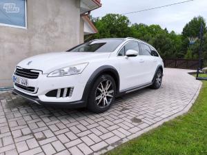 Peugeot 508 RXH 2012 in Sakiai, with an engine capacity of 2.00 L and mileage of 277 thousand km for 6200 €, photo 4 on AUTOMOTO.COM.LV