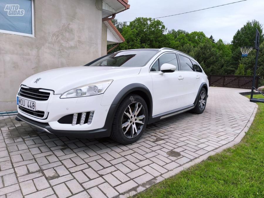 Peugeot 508 RXH 2012 in Sakiai, with an engine capacity of 2.00 L and mileage of 277 thousand km for 6200 €, photo 4 on AUTOMOTO.COM.LV