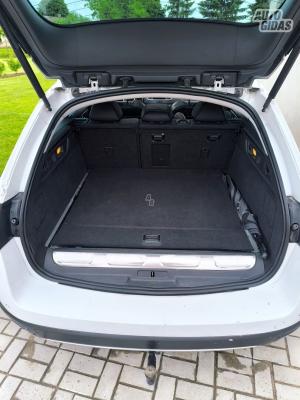 Peugeot 508 RXH 2012 in Sakiai, with an engine capacity of 2.00 L and mileage of 277 thousand km for 6200 €, photo 16 on AUTOMOTO.COM.LV