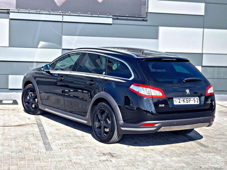 Peugeot 508 RXH 2013 in Panevezys, with an engine capacity of 2.00 L and mileage of 250 thousand km for 4950 €, photo 5 on AUTOMOTO.COM.LV