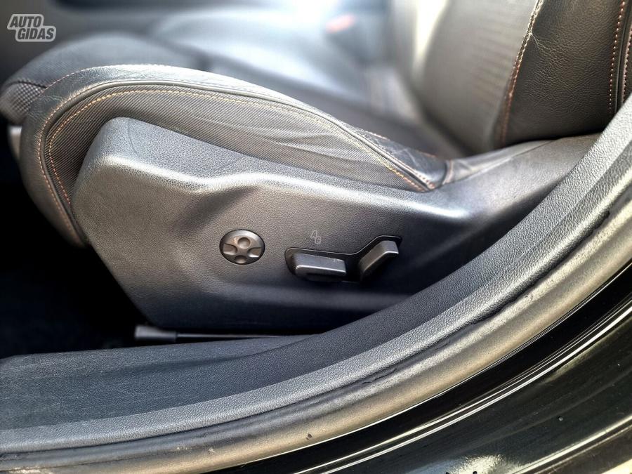 Peugeot 508 RXH 2013 in Panevezys, with an engine capacity of 2.00 L and mileage of 250 thousand km for 4950 €, photo 14 on AUTOMOTO.COM.LV