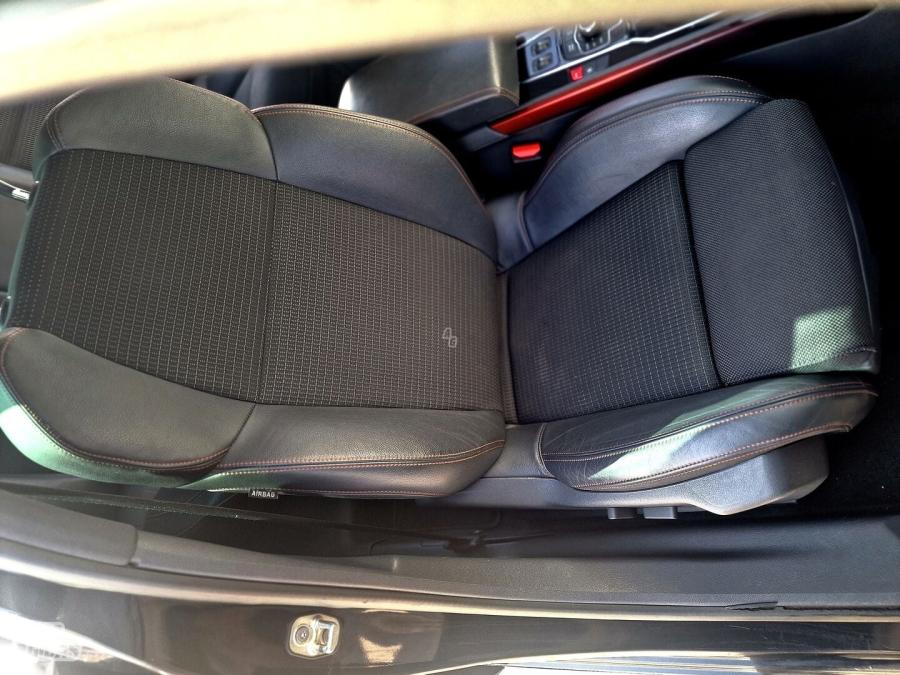 Peugeot 508 RXH 2013 in Panevezys, with an engine capacity of 2.00 L and mileage of 250 thousand km for 4950 €, photo 17 on AUTOMOTO.COM.LV