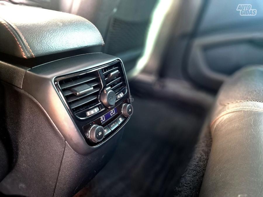 Peugeot 508 RXH 2013 in Panevezys, with an engine capacity of 2.00 L and mileage of 250 thousand km for 4950 €, photo 24 on AUTOMOTO.COM.LV