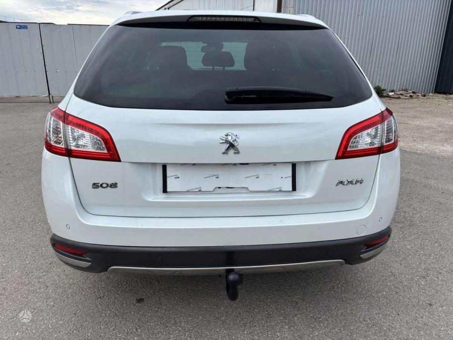 Peugeot 508 RXH 2015 in Taurage, with an engine capacity of 2.00 L and mileage of 254 thousand km for 6500 €, photo 8 on AUTOMOTO.COM.LV