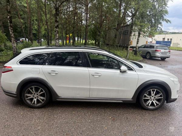 Balts Peugeot 508 RXH 2013 Viļņa, ar dzinēja tilpumu 2.00 L un nobraukumu 290 tūkst. km par 3200 €, foto 4 vietnē AUTOMOTO.COM.LV