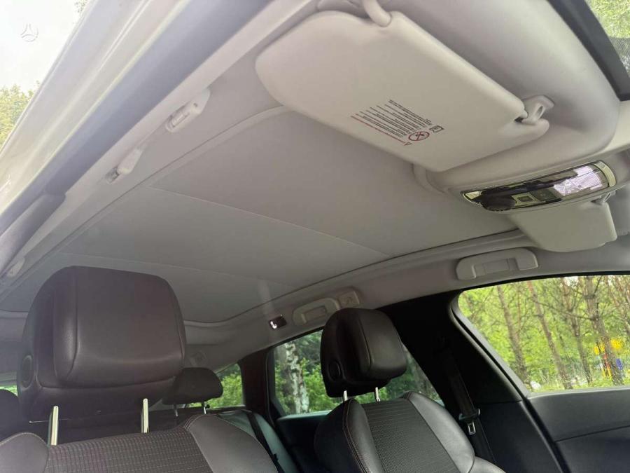 White Peugeot 508 RXH 2013 in Vilnius, with an engine capacity of 2.00 L and mileage of 290 thousand km for 3200 €, photo 14 on AUTOMOTO.COM.LV