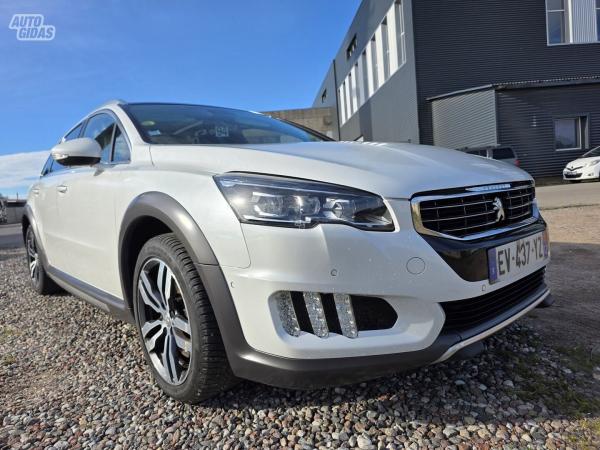Peugeot 508 RXH 2018 Tauragė vietnē Balts Peugeot 508 RXH 2018 Tauragė, ar dzinēja tilpumu 2.00 L un nobraukumu 300 tūkst. km par 7000 €, foto 1 vietnē AUTOMOTO.COM.LV