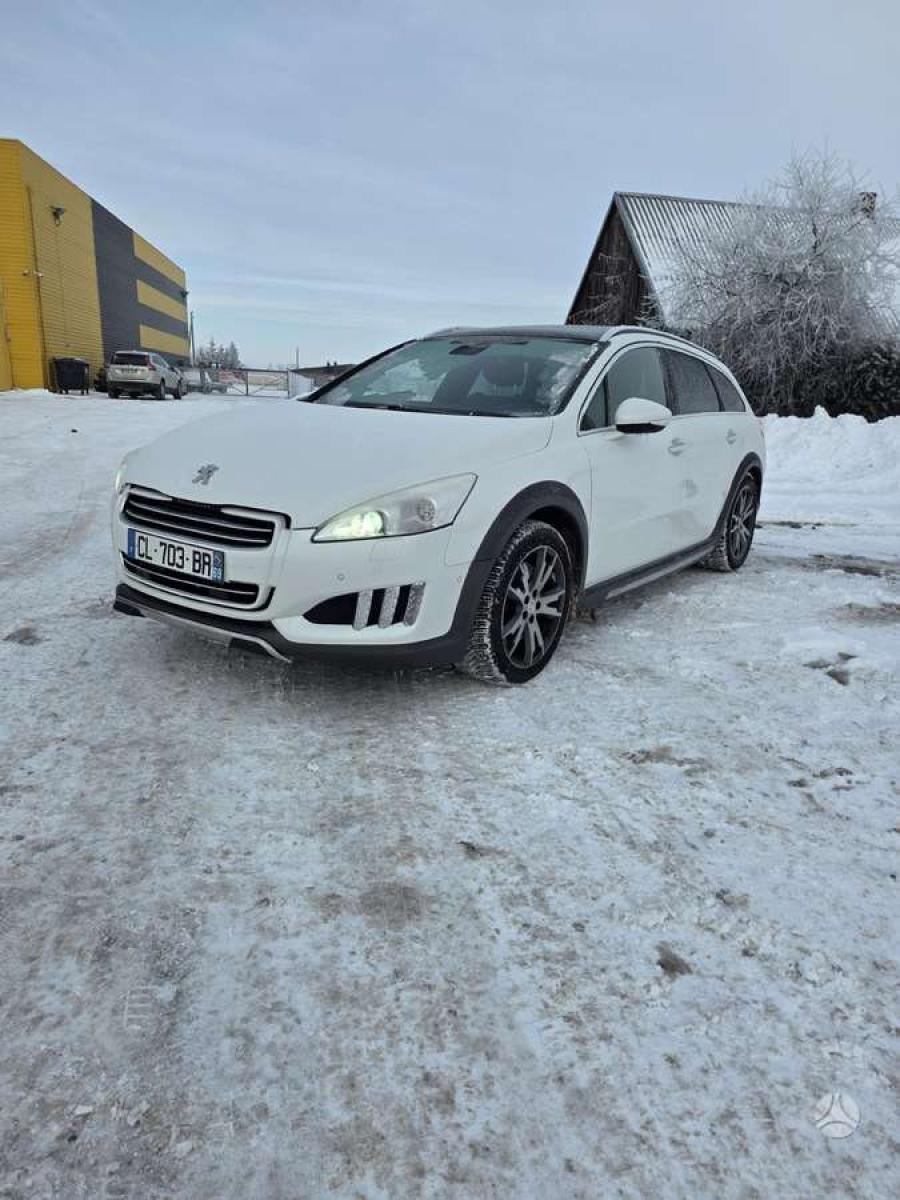 Balts Peugeot 508 RXH 2012 Tauragė, ar dzinēja tilpumu 2.00 L un nobraukumu 240 tūkst. km par 5600 €, foto 1 vietnē AUTOMOTO.COM.LV