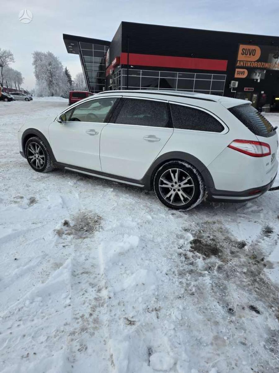Balts Peugeot 508 RXH 2012 Tauragė, ar dzinēja tilpumu 2.00 L un nobraukumu 240 tūkst. km par 5600 €, foto 6 vietnē AUTOMOTO.COM.LV