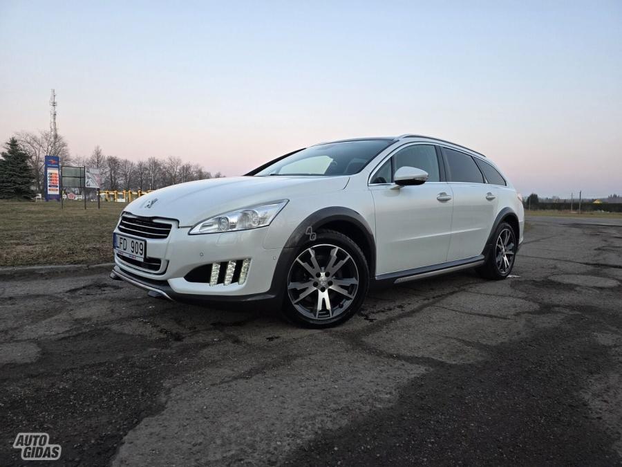Balts Peugeot 508 RXH 2013 Širvintos, ar dzinēja tilpumu 2.00 L un nobraukumu 194 tūkst. km par 5555 €, foto 1 vietnē AUTOMOTO.COM.LV