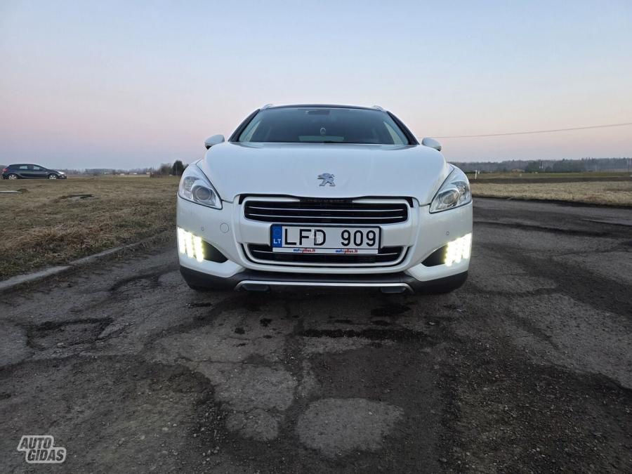 Balts Peugeot 508 RXH 2013 Širvintos, ar dzinēja tilpumu 2.00 L un nobraukumu 194 tūkst. km par 5555 €, foto 7 vietnē AUTOMOTO.COM.LV