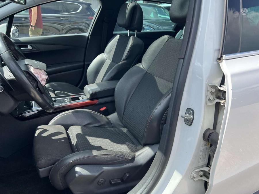 Balts Peugeot 508 RXH 2014 Kauņa, ar dzinēja tilpumu 2.00 L un nobraukumu 319 tūkst. km par 4400 €, foto 21 vietnē AUTOMOTO.COM.LV