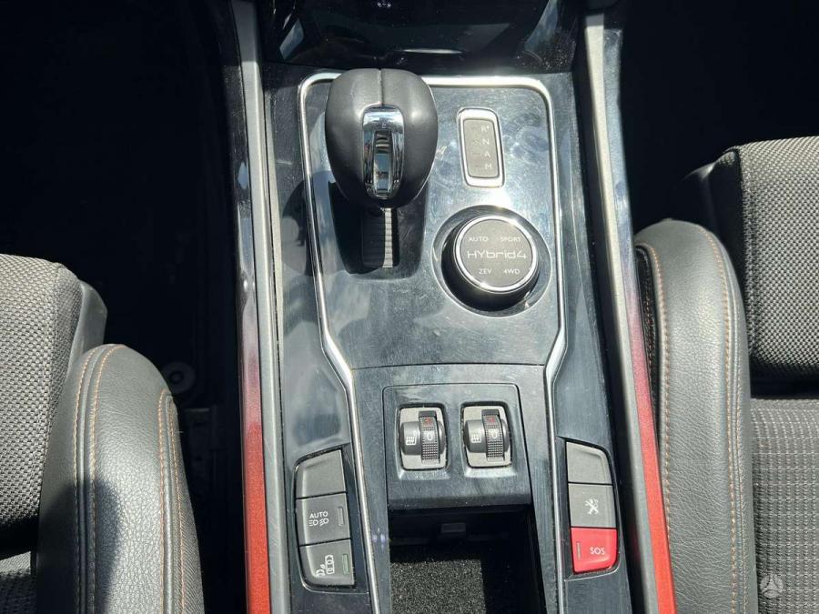 Balts Peugeot 508 RXH 2014 Kauņa, ar dzinēja tilpumu 2.00 L un nobraukumu 319 tūkst. km par 4400 €, foto 24 vietnē AUTOMOTO.COM.LV