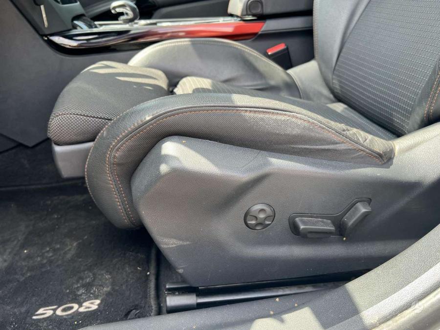 Balts Peugeot 508 RXH 2014 Kauņa, ar dzinēja tilpumu 2.00 L un nobraukumu 319 tūkst. km par 4400 €, foto 38 vietnē AUTOMOTO.COM.LV