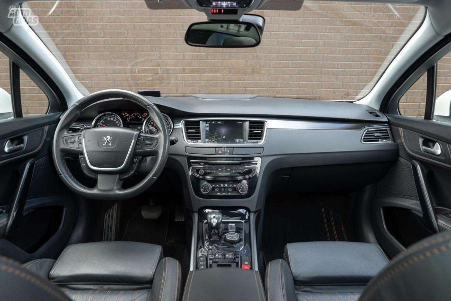 Balts Peugeot 508 RXH 2015 Marijampole, ar dzinēja tilpumu 2.00 L un nobraukumu 273 tūkst. km par 7250 €, foto 15 vietnē AUTOMOTO.COM.LV